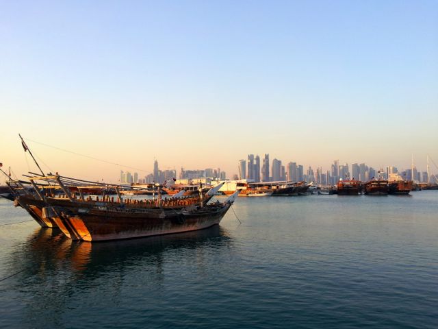 Dhow boats in Doha. - Backpackingman