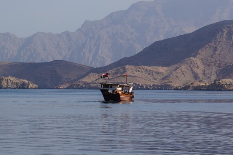 Travel Guide To Backpacking In Oman - Backpackingman