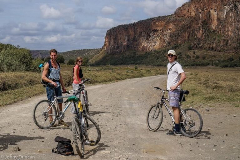 Backpacking In Kenya - Epic 2-Week Itinerary - Backpackingman