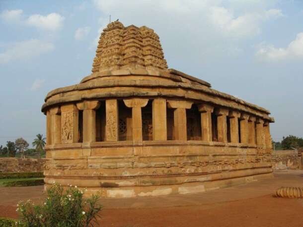 10 Best Historical Places In Karnataka To Visit - Backpackingman