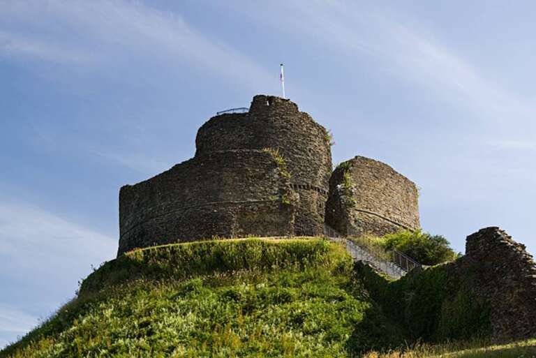 15 Best Castles In Cornwall To Visit - Backpackingman