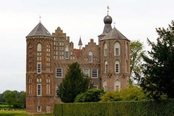 25 Best Castles In The Netherlands - Backpackingman