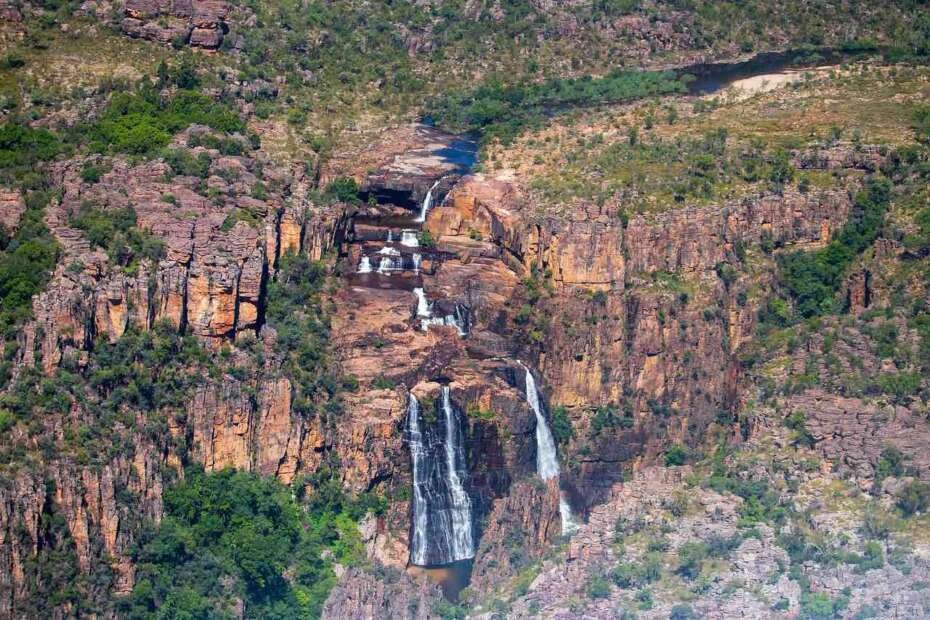 20 Must-Visit Famous Landmarks In Australia - Backpackingman