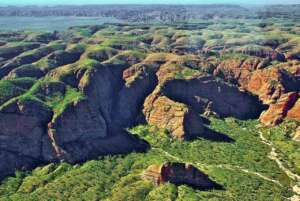 20 Must-Visit Famous Landmarks In Australia - Backpackingman