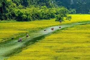 Stunning Tam Coc Boat Tour In Vietnam - Backpackingman