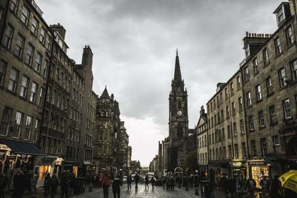 30 Best Books About Scotland To Read - Backpackingman