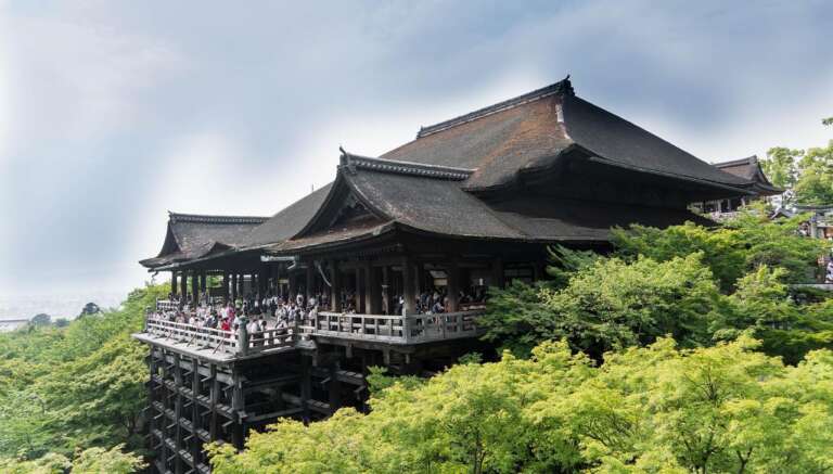 20 Famous Temples In Japan to Visit - Backpackingman